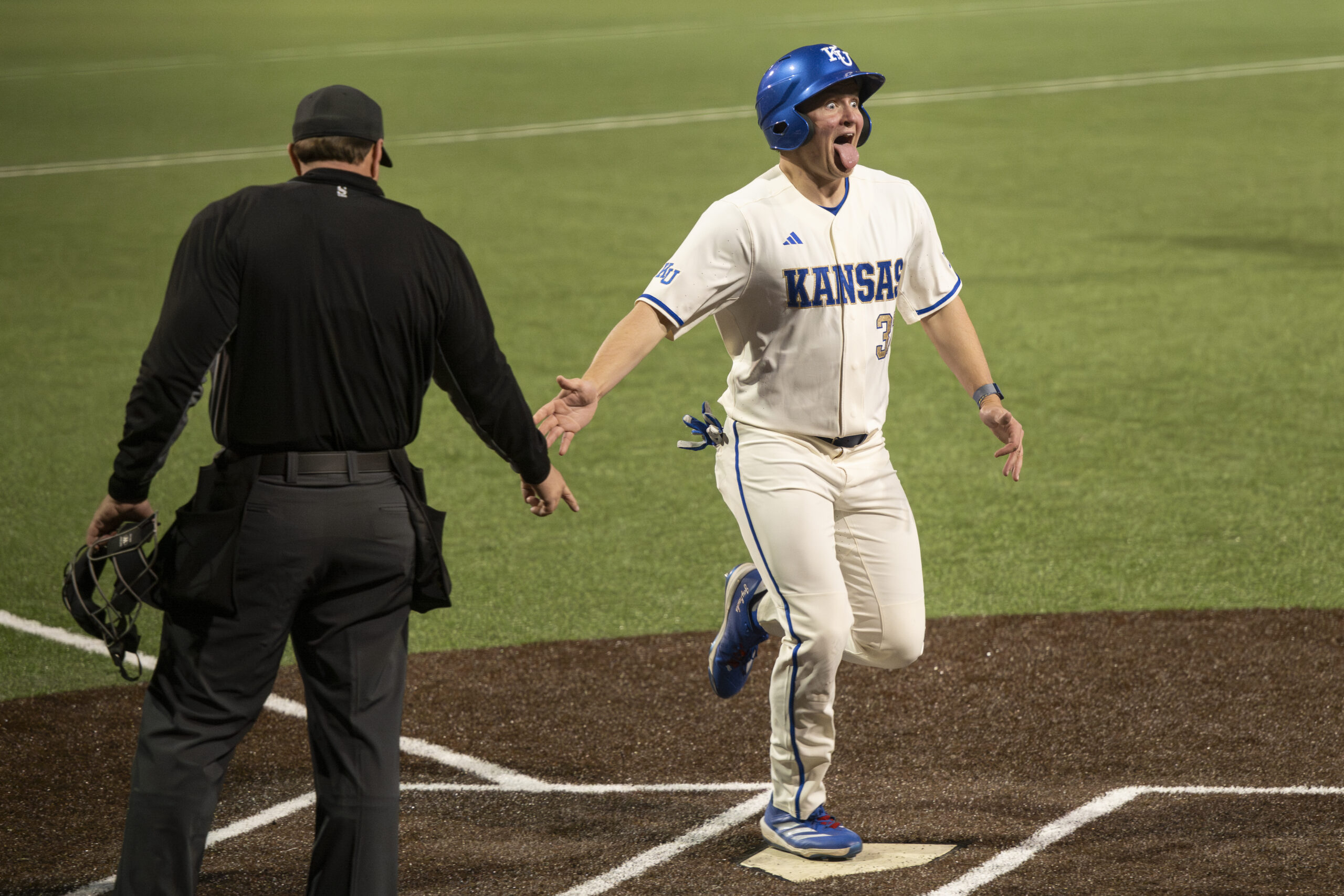 Photo Gallery: KU baseball beats Baylor to open conference play | News ...